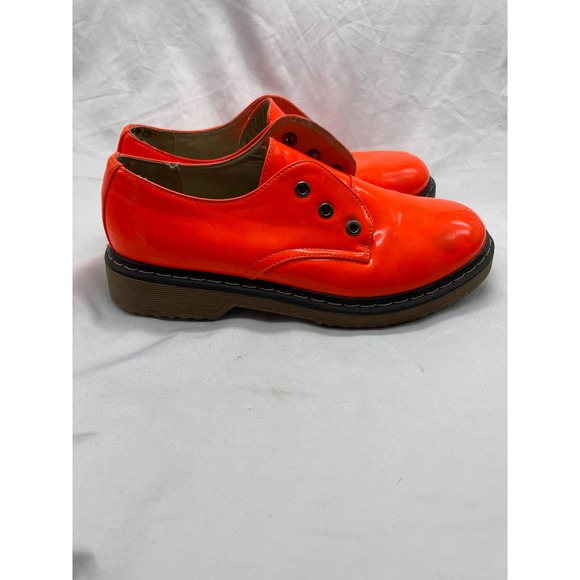 Vintage Shoe Company | Shoes | Vintage Shoe Brand Bright Orange Oxford ...
